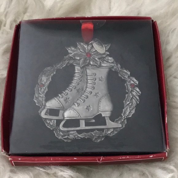 St. Nicholas Square | Holiday | St Nicholas Square Metal Ice Skating ...